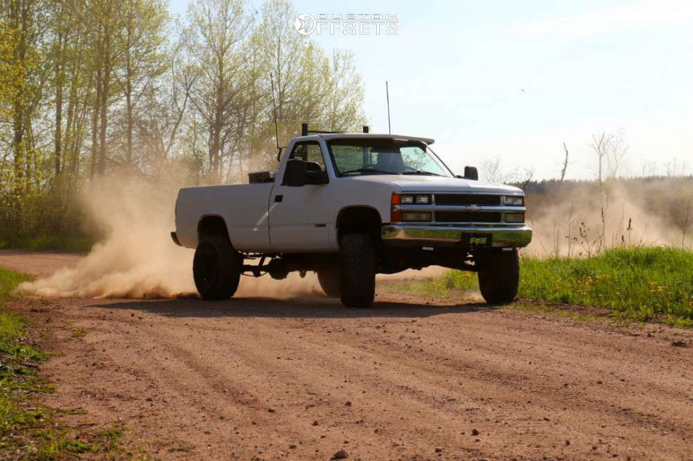 1996 Chevrolet C1500 with 15x10 -44 Pro Comp 51 and 33/12.5R15 ...