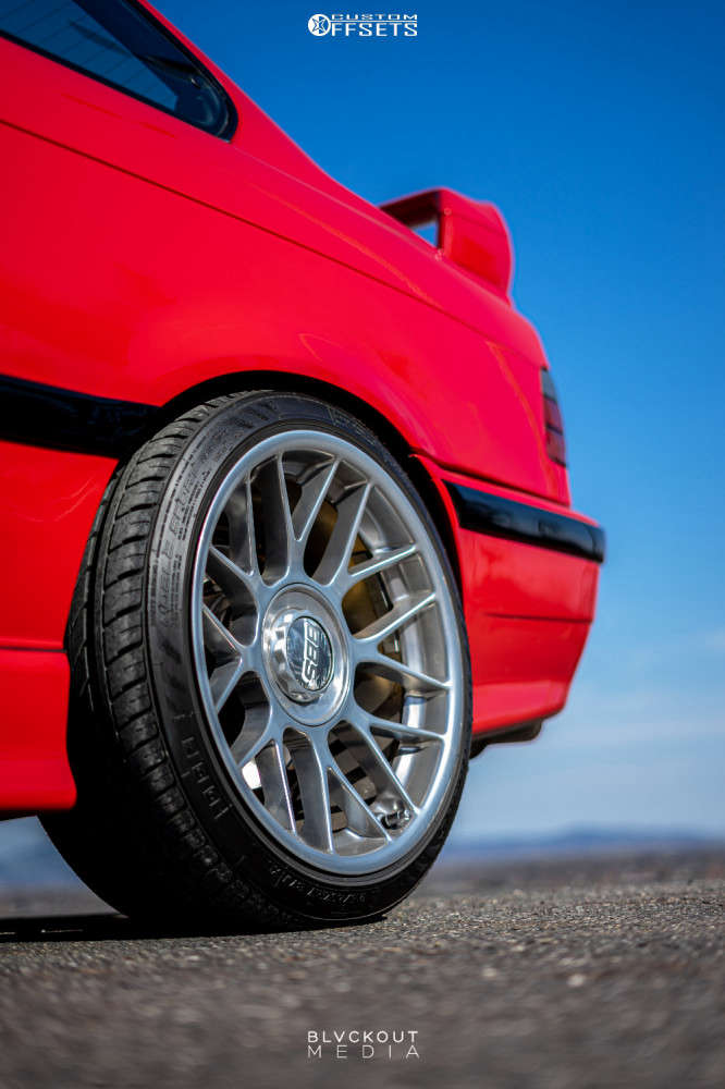 1992 BMW 325i with 17x8.5 15 BBS RC 302 and 215/40R17 Nankang Noble ...