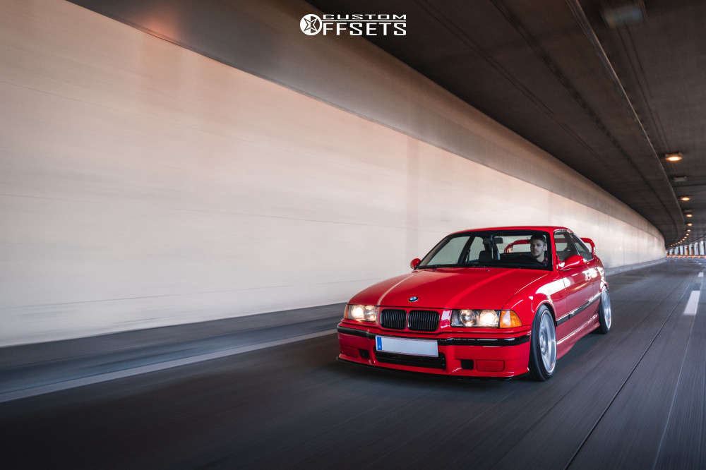 1992 BMW 325i with 17x8.5 15 BBS RC 302 and 215/40R17 Nankang Noble ...