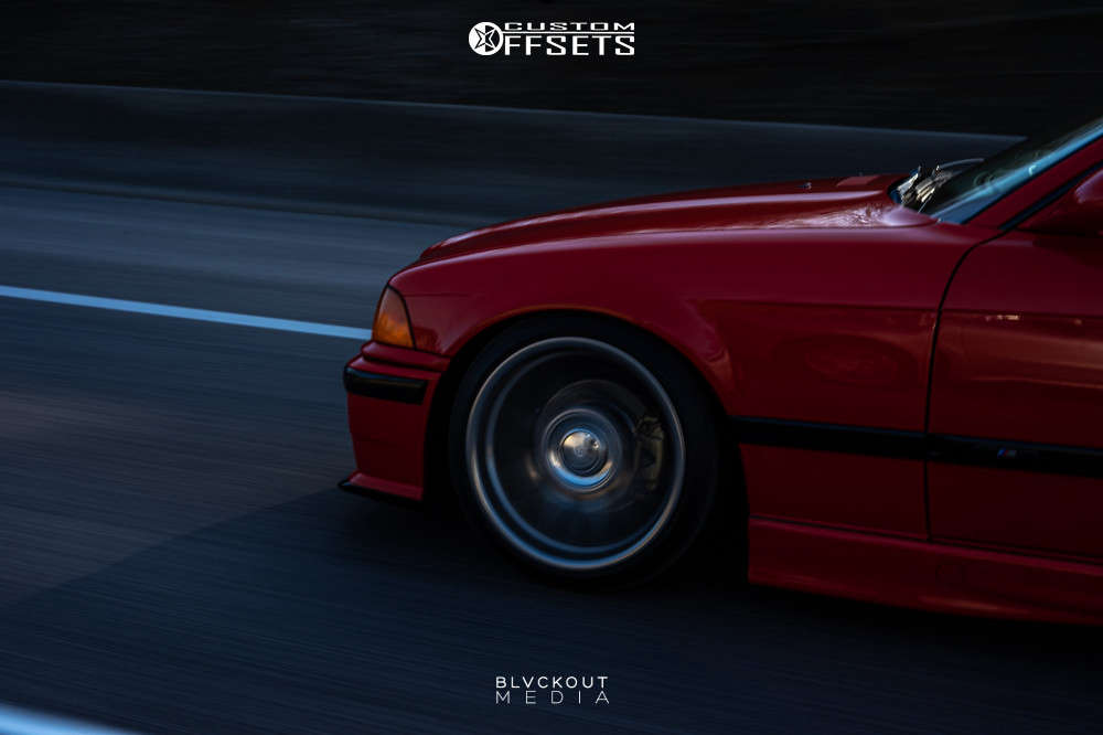 1992 BMW 325i with 17x8.5 15 BBS RC 302 and 215/40R17 Nankang Noble ...