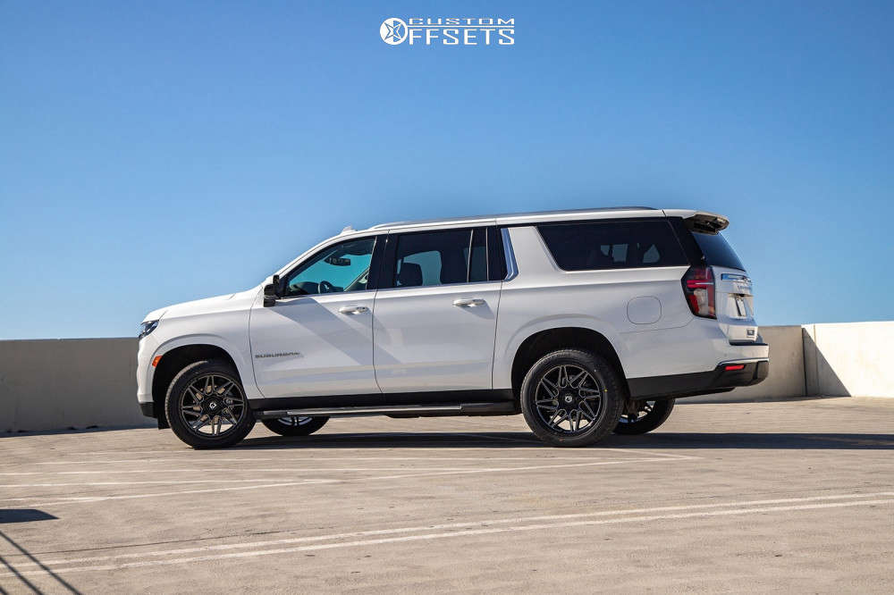 2020 Chevrolet Suburban with 22x10 10 Gear Off-Road Ratio and 285/45R22 ...
