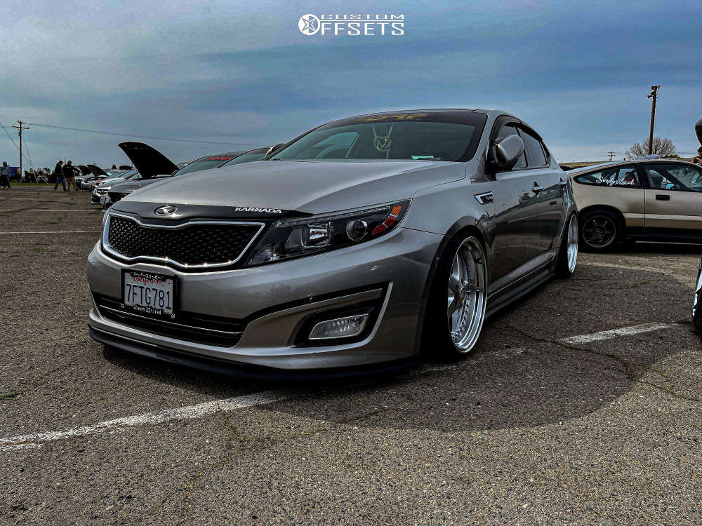 2014 Kia Optima with 19x9.5 35 ESR Sr04 and 225/35R19 Achilles Atr ...