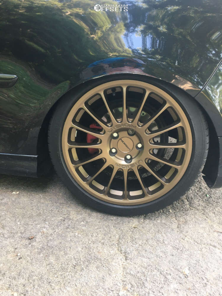 2007 Volkswagen GTI with 18x8 35 Vision Monaco and 225/40R18 Michelin ...