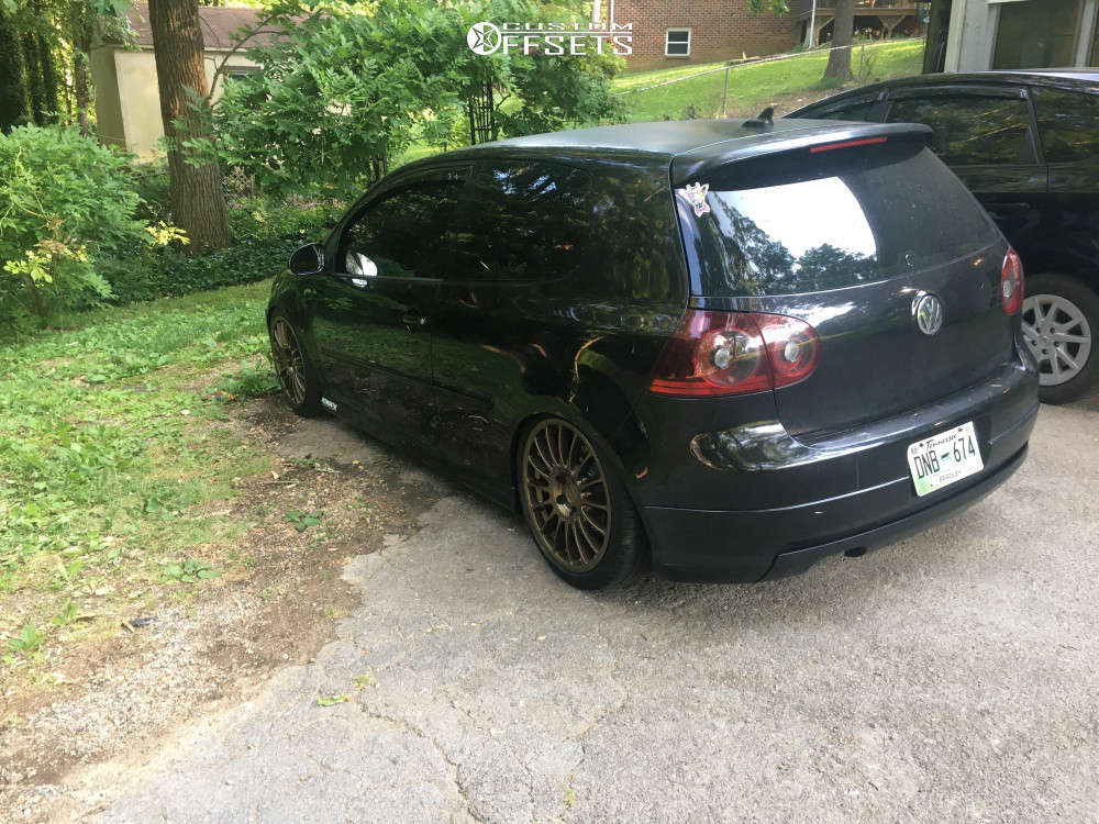 2007 Volkswagen GTI with 18x8 35 Vision Monaco and 225/40R18 Michelin ...