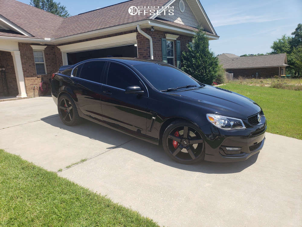 2017 Chevrolet SS with 20x8.5 35 Niche Milan and 255/35R20 Mickey ...