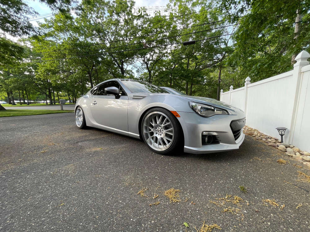 2015 Subaru BRZ with 18x8.5 30 Shift Crank and 215/40R18 Nankang ...