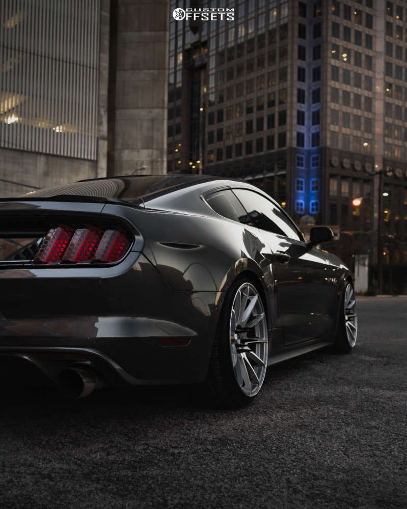 2016 Ford Mustang with 20x10.5 40 Ground Force Gf6 and 245/35R20 ...