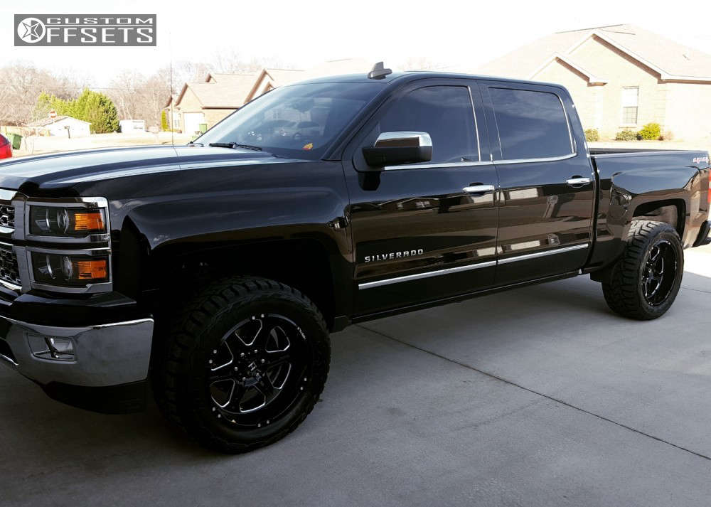 2015 Chevrolet Silverado 1500 with 20x10 -19 Hostile Havoc and 33/12 ...