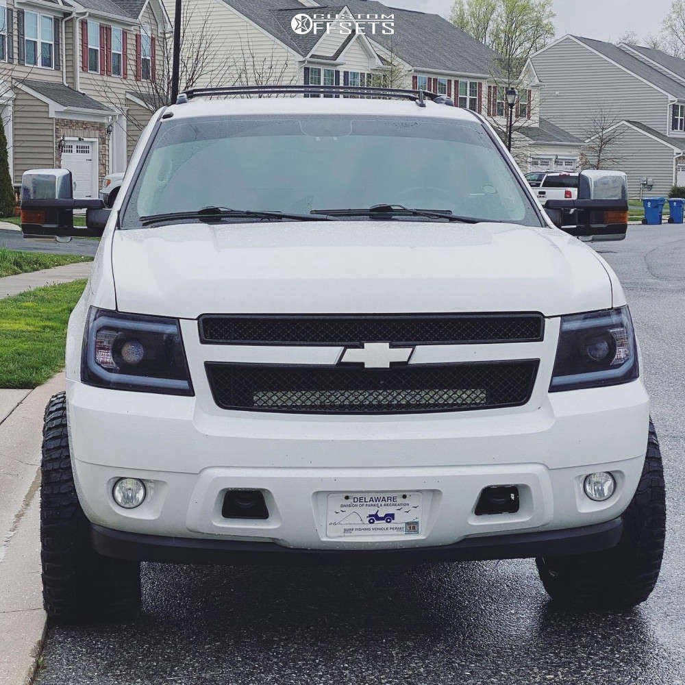 2011 Chevrolet Avalanche with 22x12 -44 Hardrock Painkiller Xposed and ...