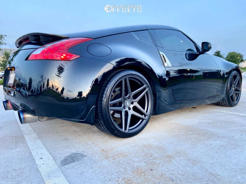 2017 Nissan 370Z with 20x9 35 ESR Rf15 and 245/35R20 Toyo Tires Proxes ...