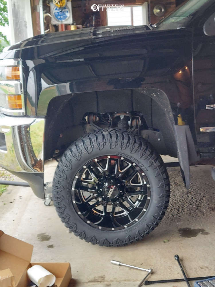 2018 Chevrolet Silverado 2500 HD with 20x10 -25 Ultra Hunter and 33/12 ...