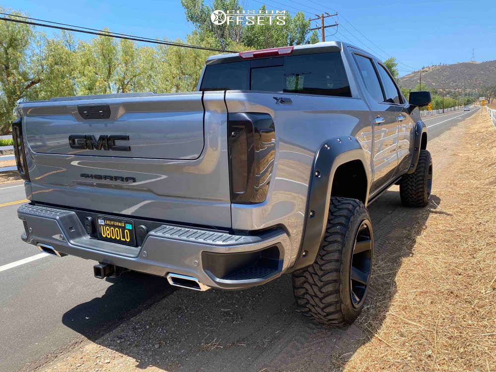 2020 GMC Sierra 1500 with 22x14 -44 Black Rhino Raze and 35/12.5R22 ...