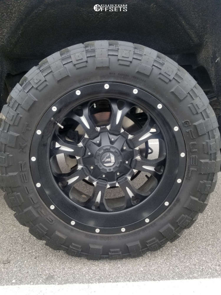 2018 Chevrolet Silverado 1500 with 20x10 -24 Fuel Krank and 33/12.5R20 ...