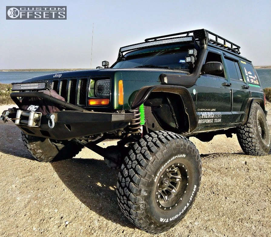 1998 Jeep Cherokee with 15x8 -18 Fuel Lethal and 35/12.5R15 BFGoodrich ...