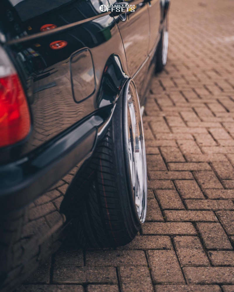 2000 BMW 3 Series with 17x8 35 RH Zw1 and 205/40R17 Nankang Ns-20 and ...