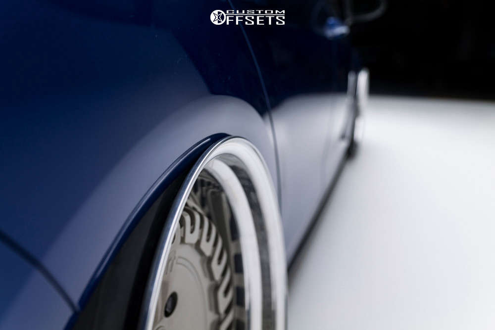 2017 Volkswagen Golf R with 18x10 24 Rad 48 Forged DDR-T and 215/35R18 ...