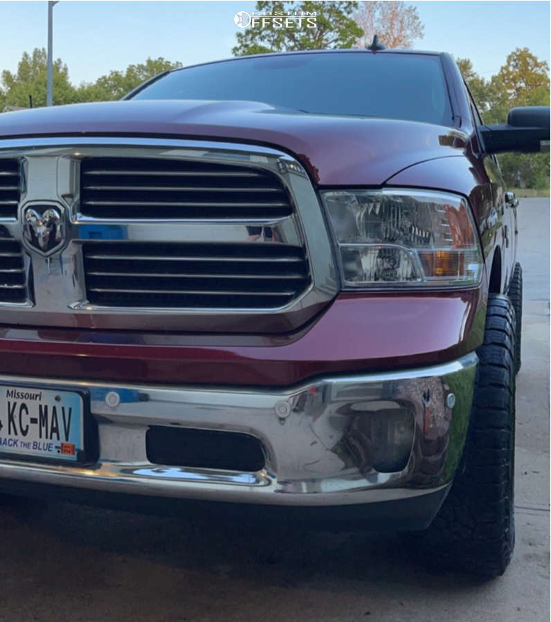 2017 Ram 1500 with 20x9 0 Moto Metal Mo970 and 35/12.5R20 Falken ...