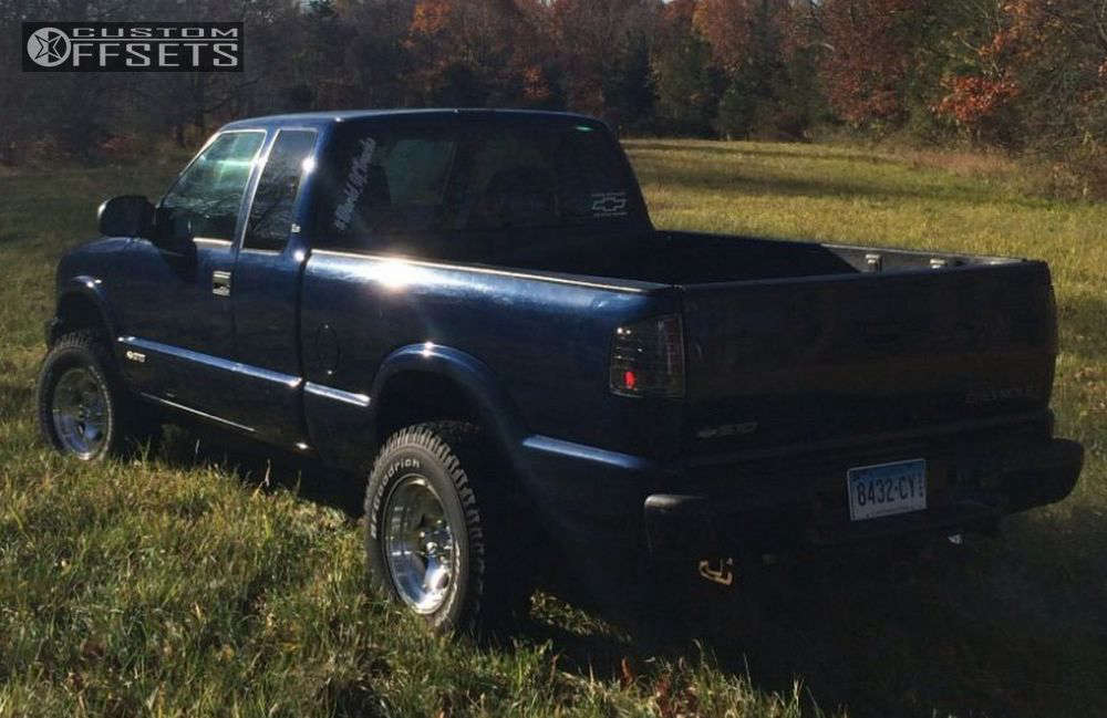 2002 Chevrolet S10 with 15x7 -6 American Racing AR23 and 30/9.5R15 ...
