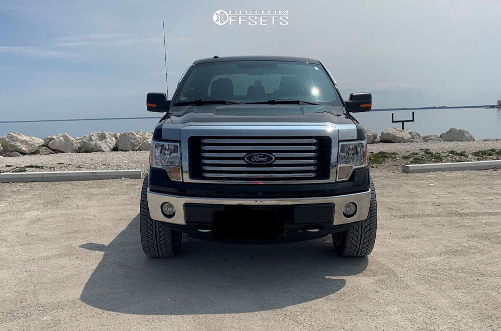 2012 Ford F-150 with 22x12 -44 Vision Spyder and 305/45R22 Yokohama ...