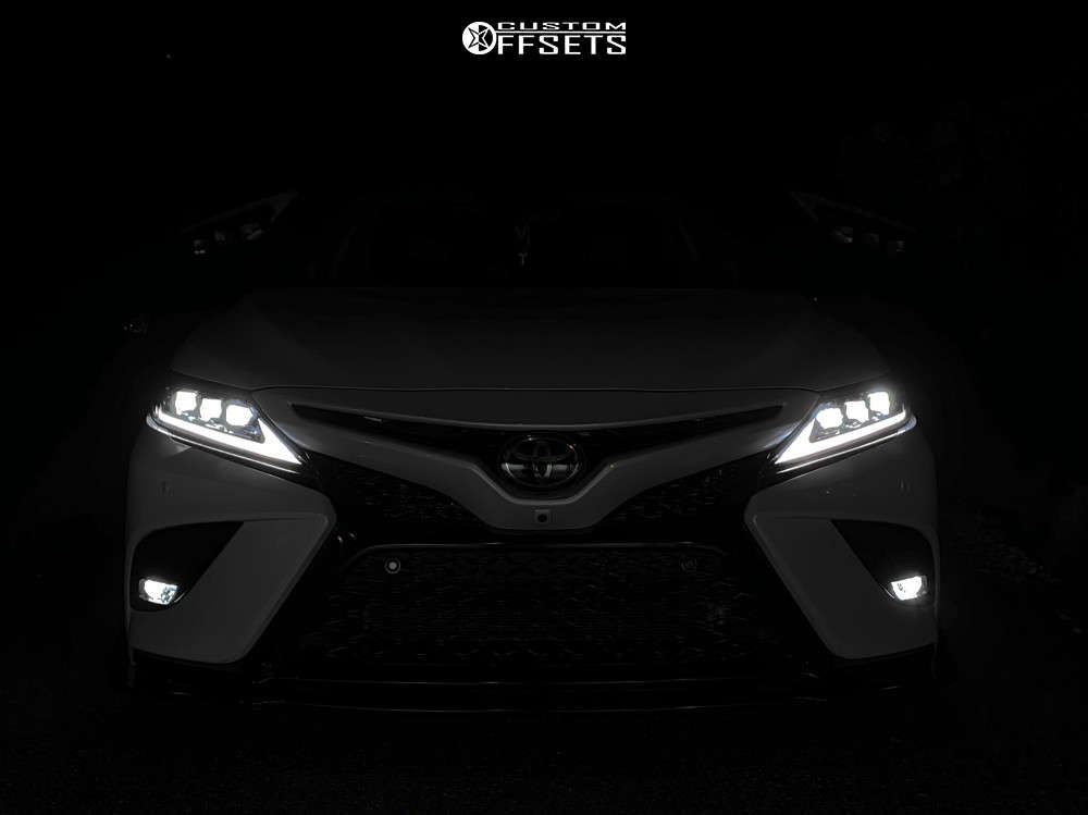 2020 Toyota Camry with 19x8.5 35 Work Emotion Cr Kiwami and 245/40R19 ...