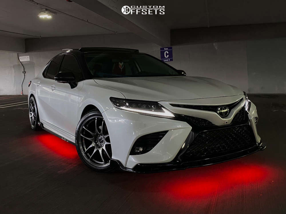 2020 Toyota Camry with 19x8.5 35 Work Emotion Cr Kiwami and 245/40R19 ...