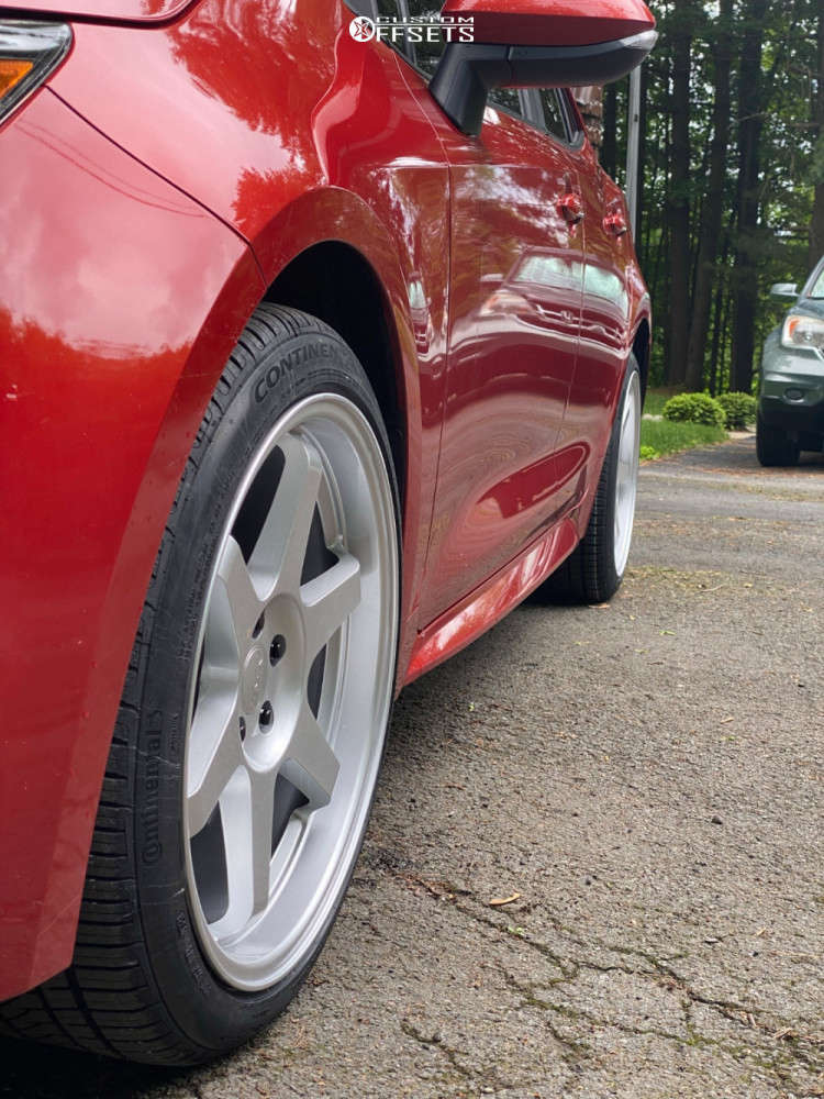 2019 Toyota Corolla with 18x8.5 30 ESR Sr07 and 225/40R18 Continental ...