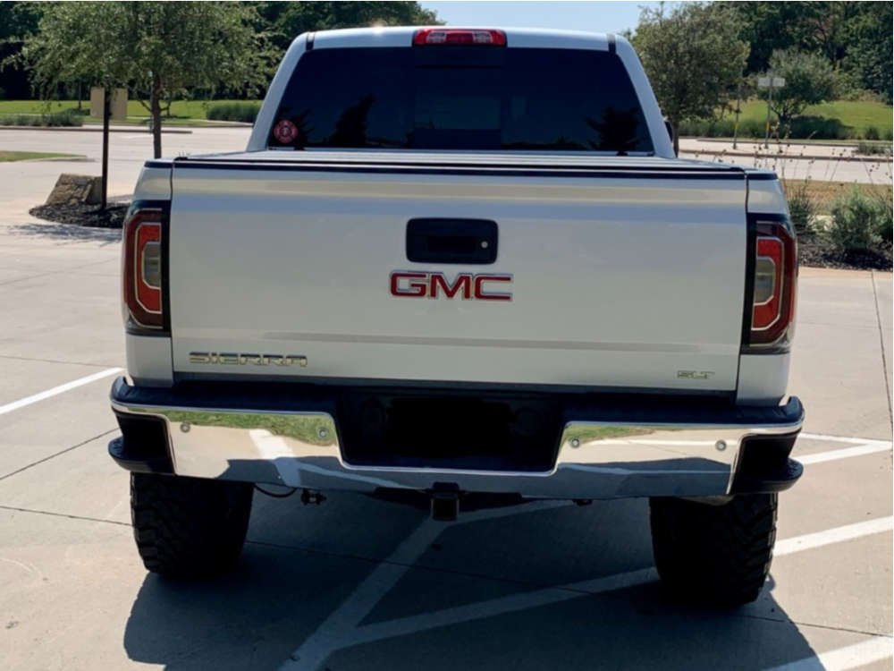 2017 GMC Sierra 1500 with 17x9 -12 Method Double Standard and 35/12 ...