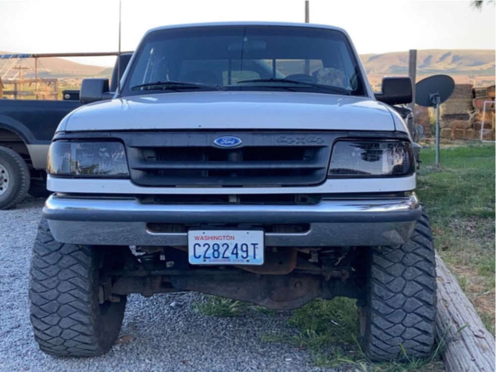 1993 Ford Ranger with 15x10 -15 American Racing Ar-767 and 33/12.5R15 ...