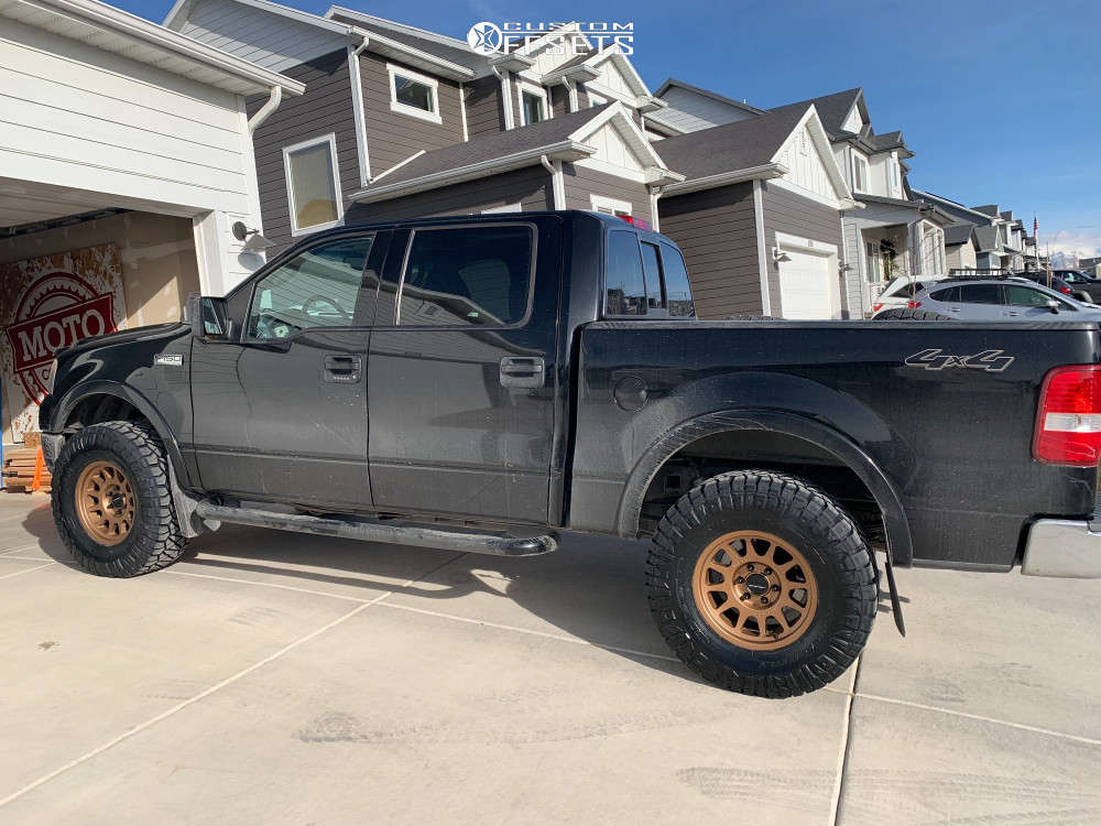 2004 Ford F-150 with 17x8.5 0 Method Mr703 and 35/12.5R17 Nitto Ridge ...