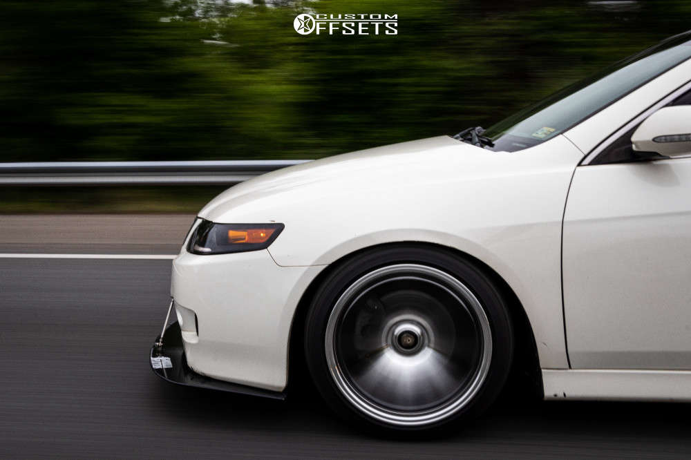 2007 Acura TSX with 18x9 30 STR 903 and 235/40R18 Sumitomo Htr A/s P03 ...