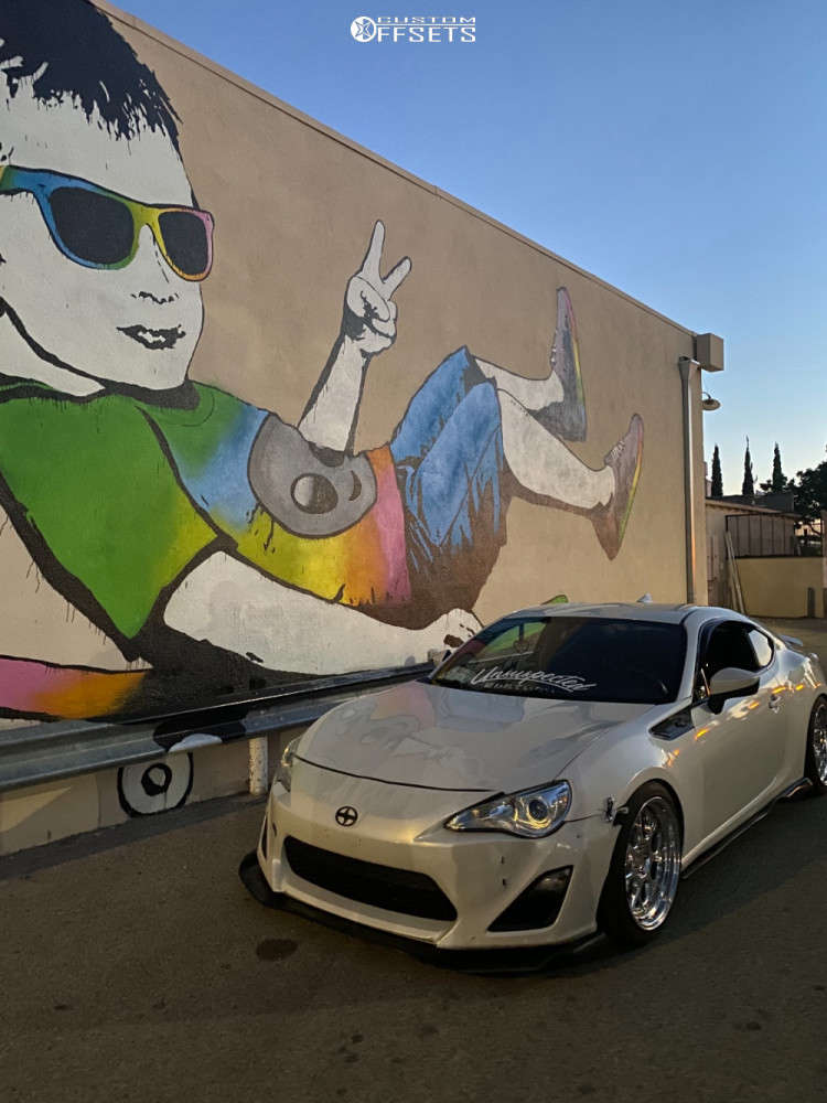 2013 Scion FR-S with 18x9.5 22 Aodhan Ds01 and 275/40R18 Federal Ss535 ...
