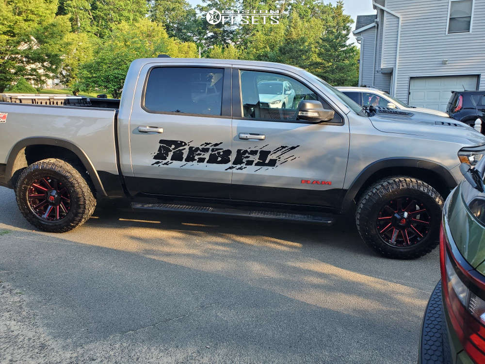 2019 Ram 1500 with 18x9 -12 Fuel Contra and 33/12.5R18 Goodyear ...