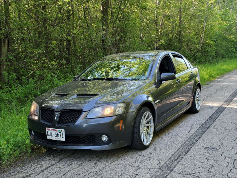 2009 Pontiac G8 with 18x9.5 38 F1R F29 and 235/40R18 Lexani Lxuhp-207 ...