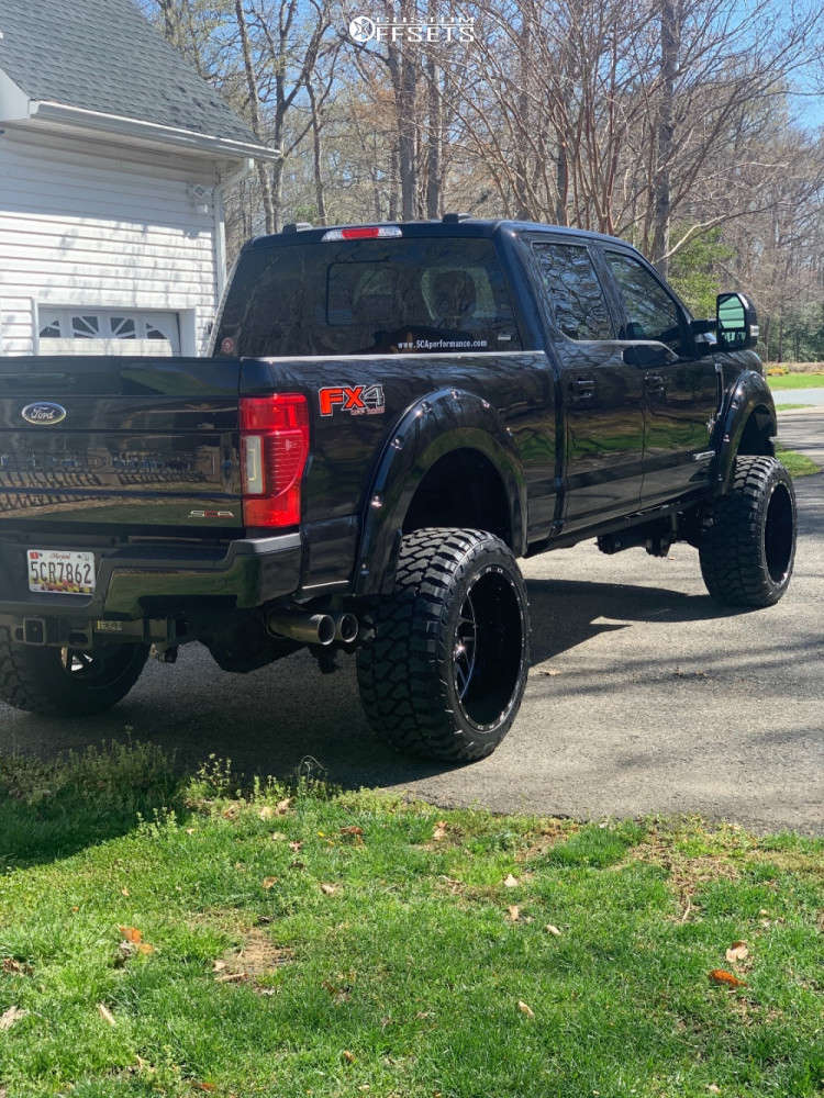 2020 Ford F-250 Super Duty with 24x14 -76 TIS 544MB and 355/45R24 Fuel ...