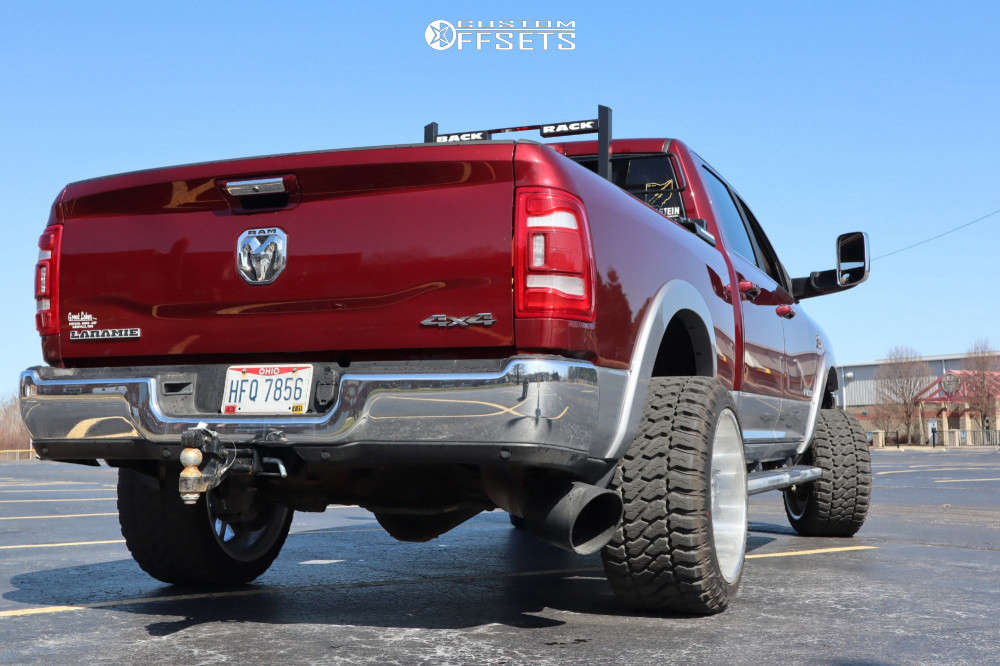 2019 Ram 2500 with 22x14 -73 American Force Trax Ss and 33/13.5R22 Fury ...