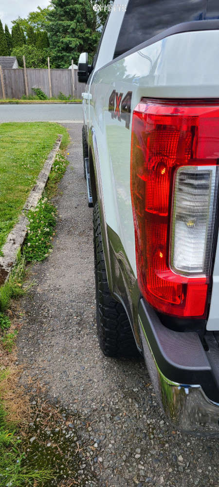 2018 Ford F-350 Super Duty with 20x9 18 Moto Metal Mo970 and 35/12.5R20 ...