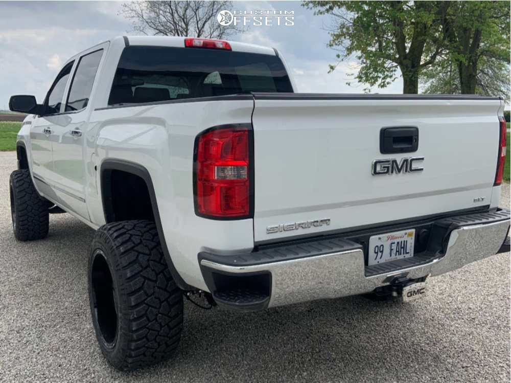 2014 GMC Sierra 1500 with 20x12 -44 Fuel Titan and 33/12.5R20 Fury ...