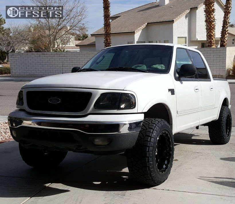 2003 Ford F-150 with 20x12 -44 Centerline LT1 and 33/12.5R20 Nitto ...