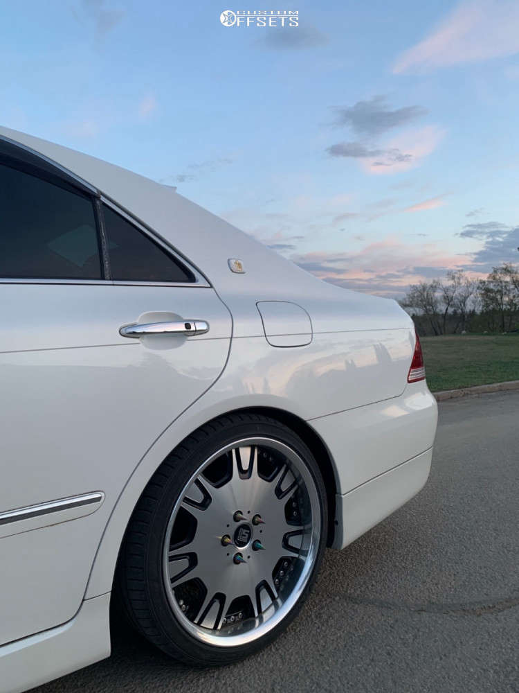 2004 Toyota Crown Majesta with 19x8.5 38 Work Ls507 and 235/35R19 ...