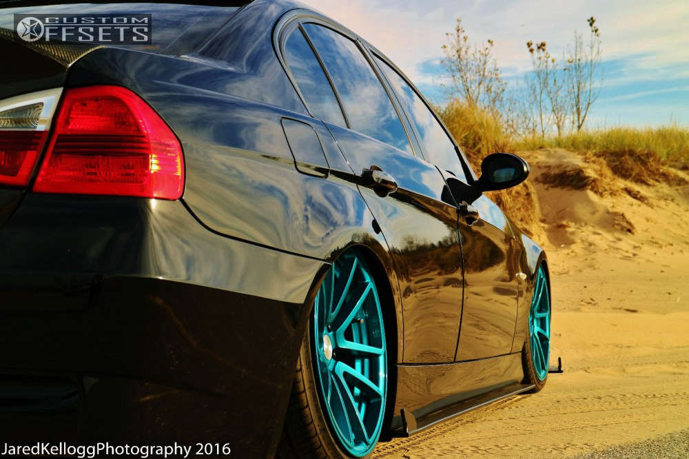 2006 BMW 325xi with 19x8.5 35 Rotiform Spf and 235/35R19 Thunderer M/t ...