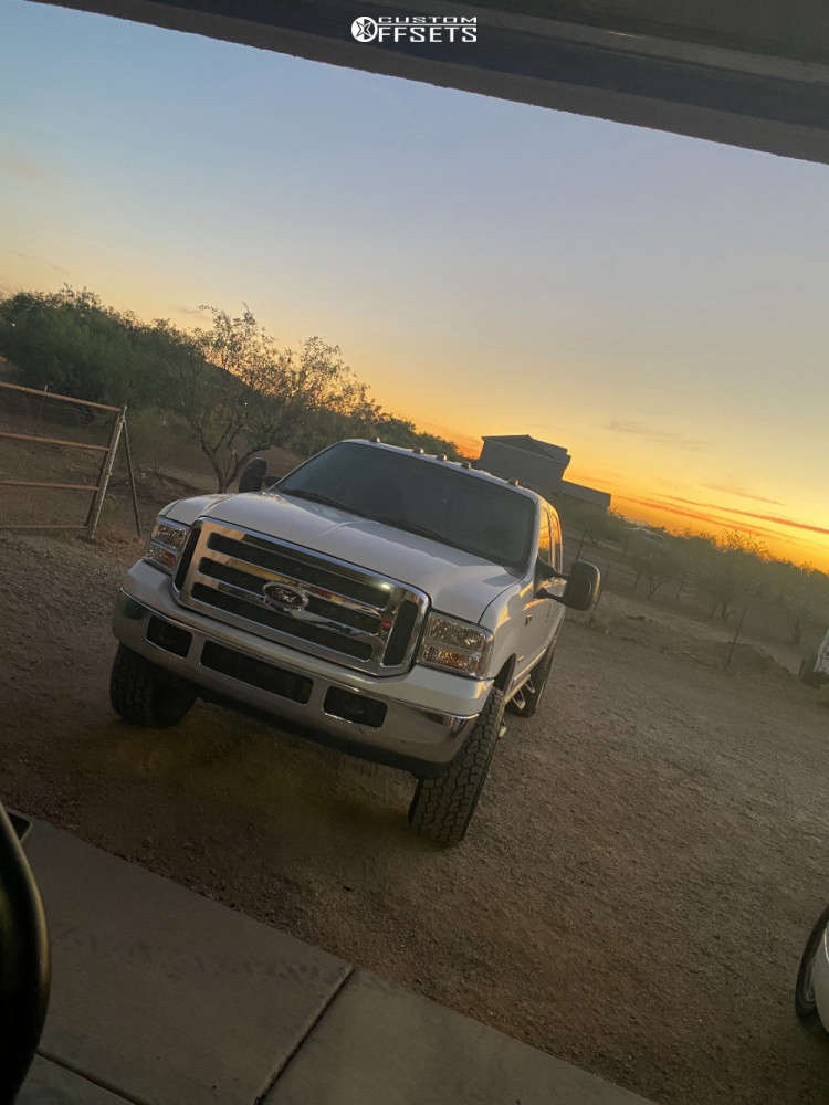 2002 Ford F-250 Super Duty with 17x9 -12 Raceline Clutch and 315/70R17 ...