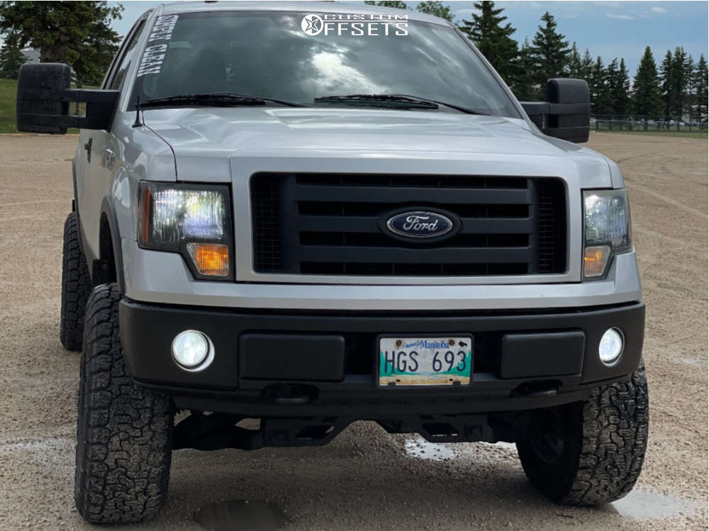 2010 Ford F-150 with 20x12 -44 XD Misfit and 35/12.5R20 AMP Pro At and ...