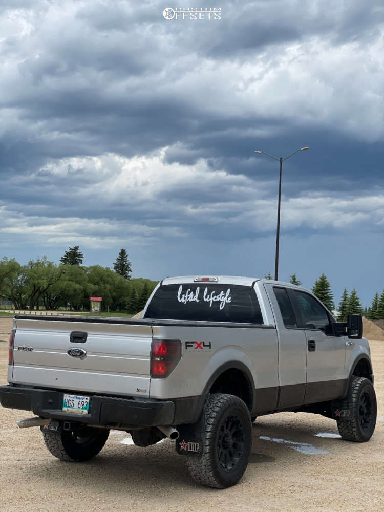 2010 Ford F-150 with 20x12 -44 XD Misfit and 35/12.5R20 AMP Pro At and ...