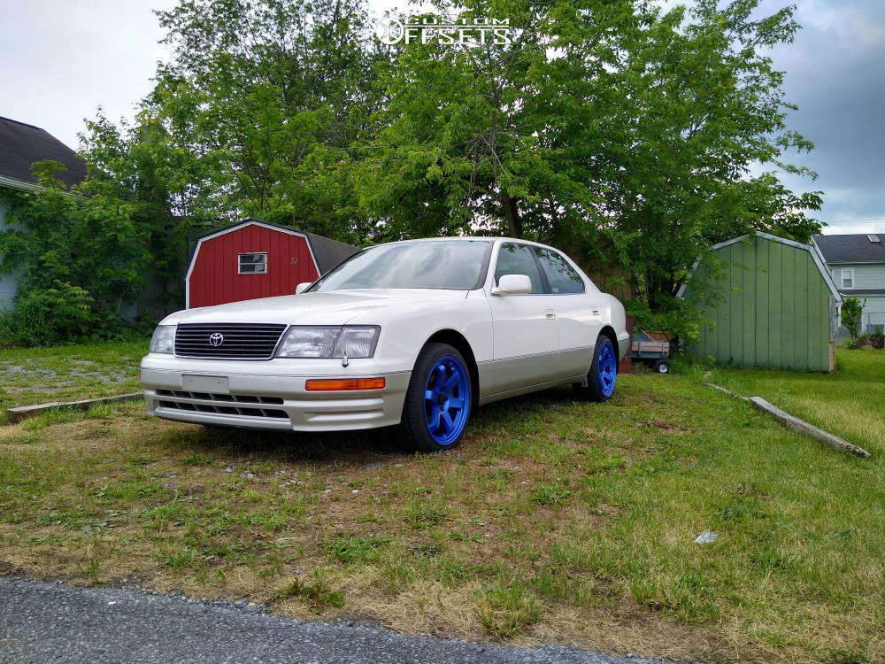 1996 Lexus LS400 Flush Stock | Custom Offsets