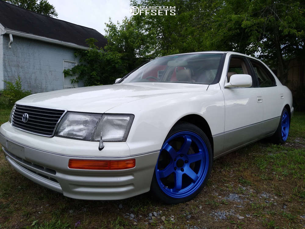 1996 Lexus LS400 Flush Stock | Custom Offsets