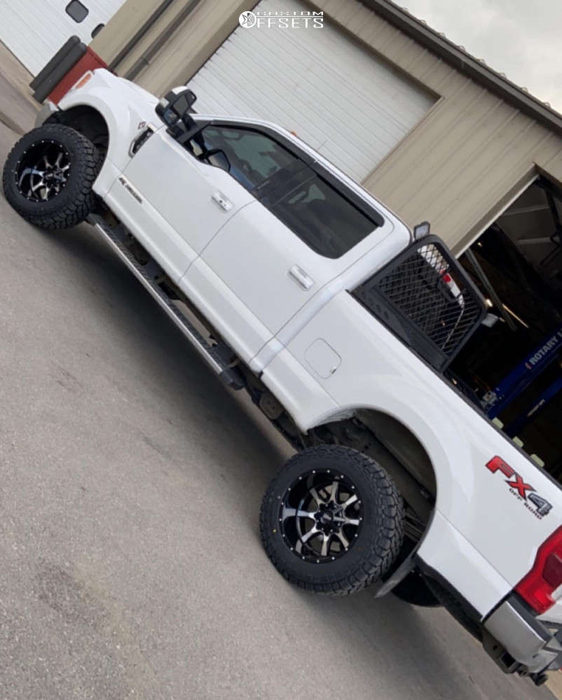 2018 Ford F-350 Super Duty with 20x12 -44 Moto Metal Mo970 and 35/12 ...