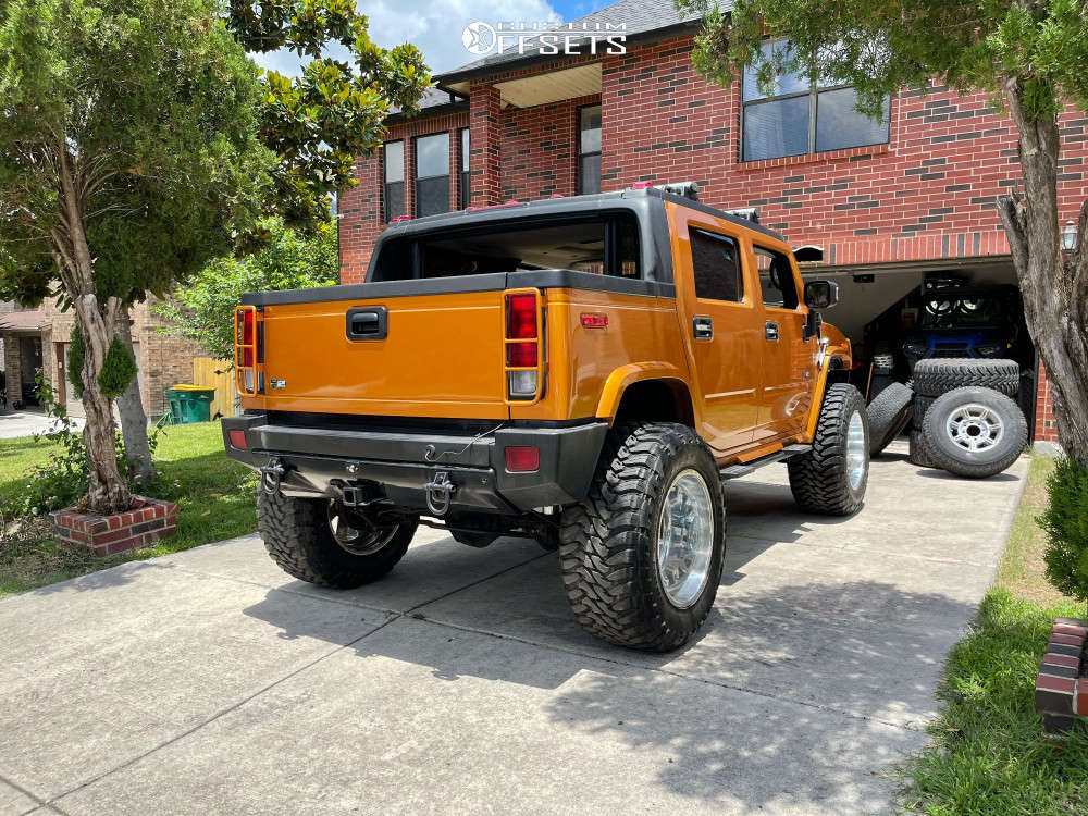 2006 HUMMER H2 with 22x14 -76 Fuel Forged Ff07 and 40/15.5R22 Toyo ...