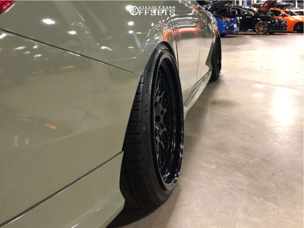 2016 Honda Accord with 19x9.5 22 ESR Cs3 and 235/35R19 Lexani Lx-307 ...