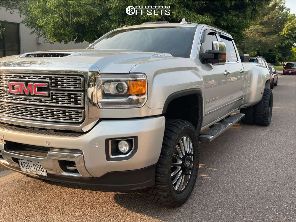 2018 GMC Sierra 3500 HD with 22x8.5 0 Cali Offroad Summit and 35/12.5R22 Federal Xplora M/t and ...