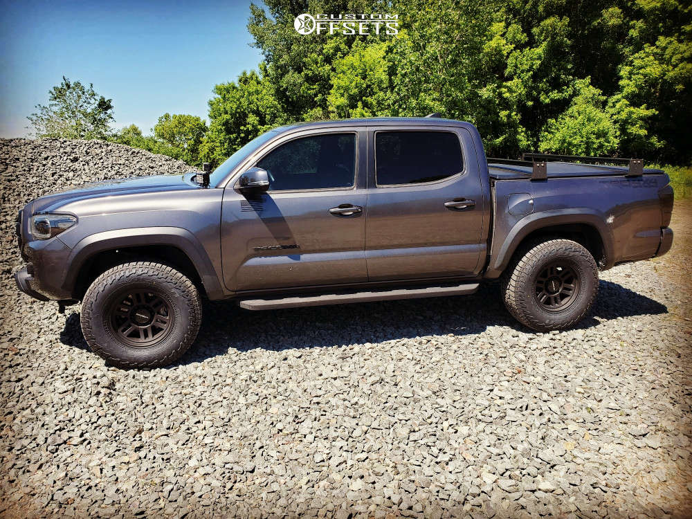 2016 Toyota Tacoma with 16x8 Vision Manx 2 Overland and 31/8.5R16 ...